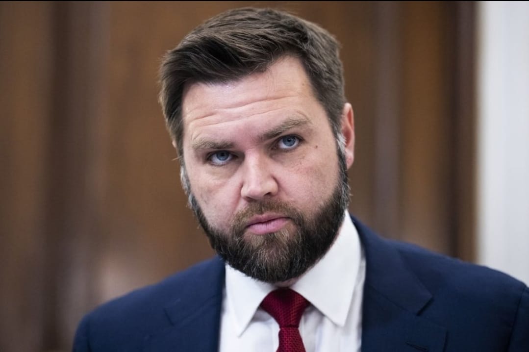 JD Vance alungat de protestatari la o stațiune de ski